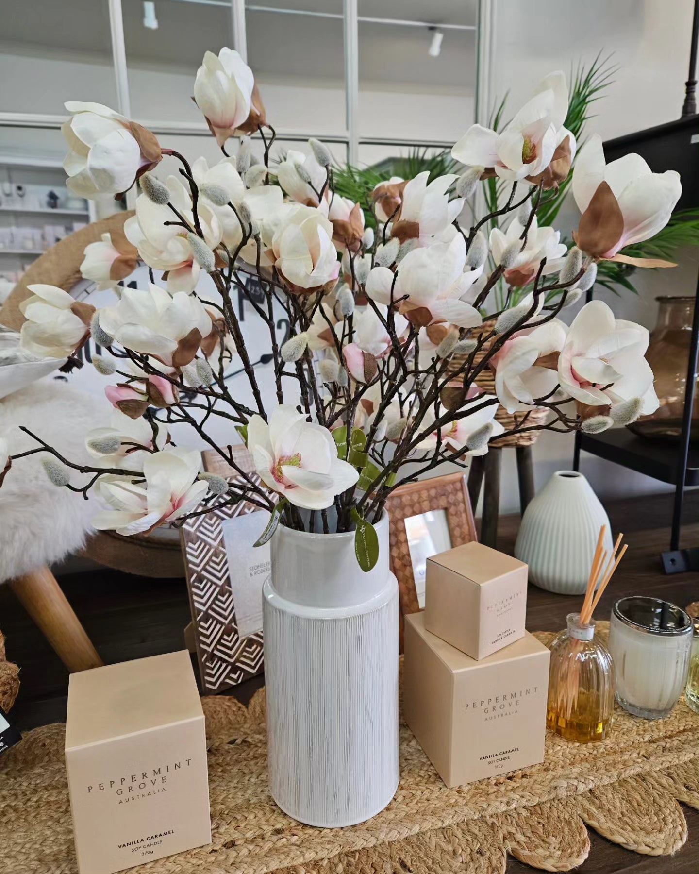 Magnolia Spray – Gibson&Co